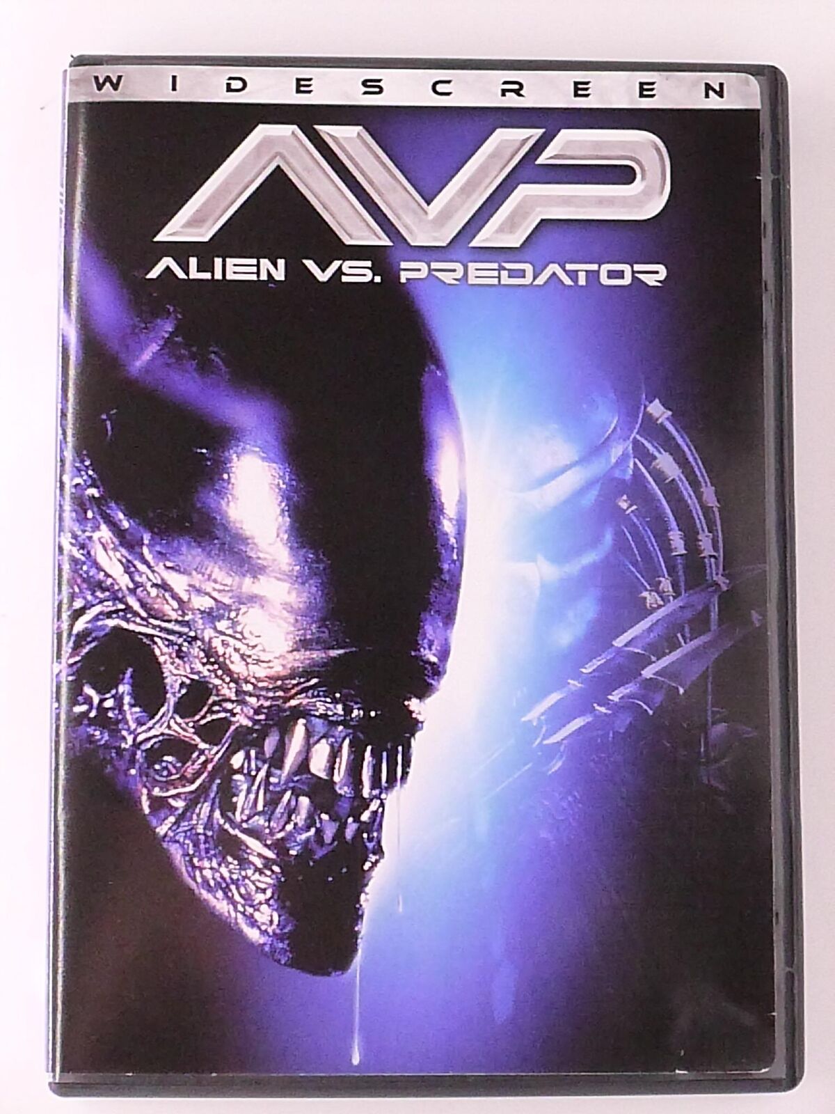 AVP - Alien vs. Predator (DVD, Widescreen, 2004) - I0123 – DVDs4Me